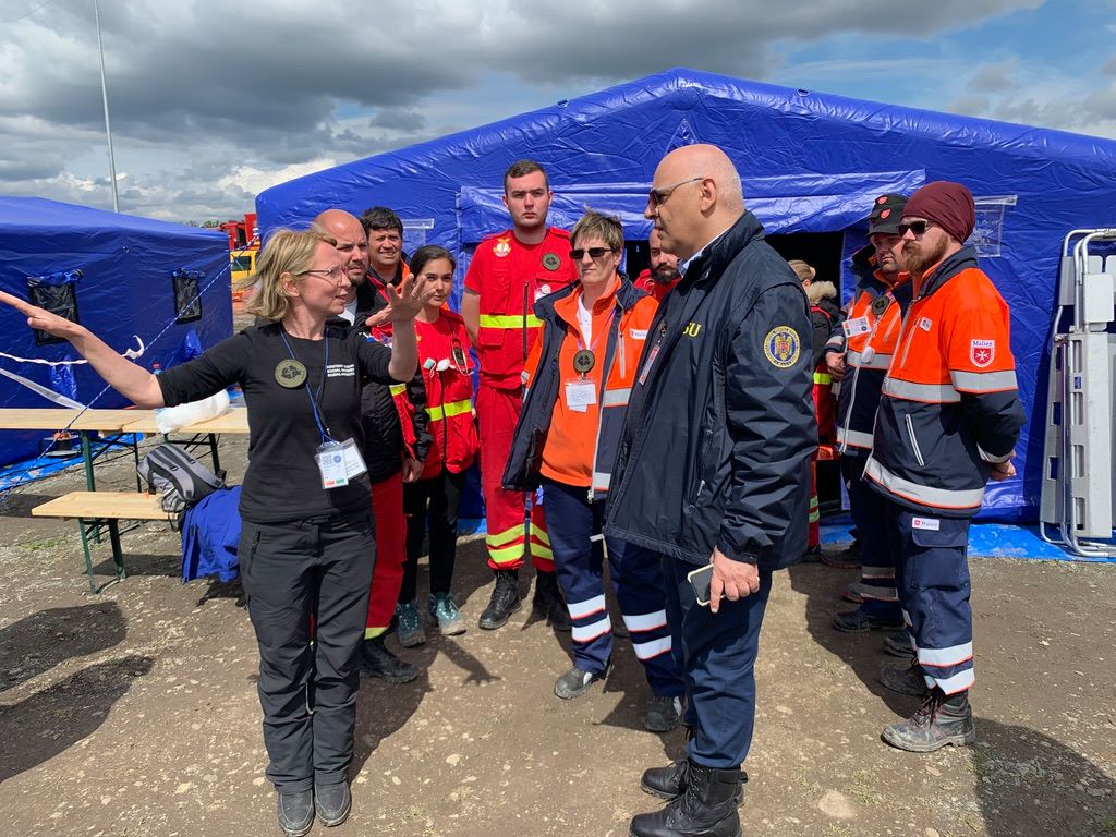 Social workers behind the front lines providing solutions for ...